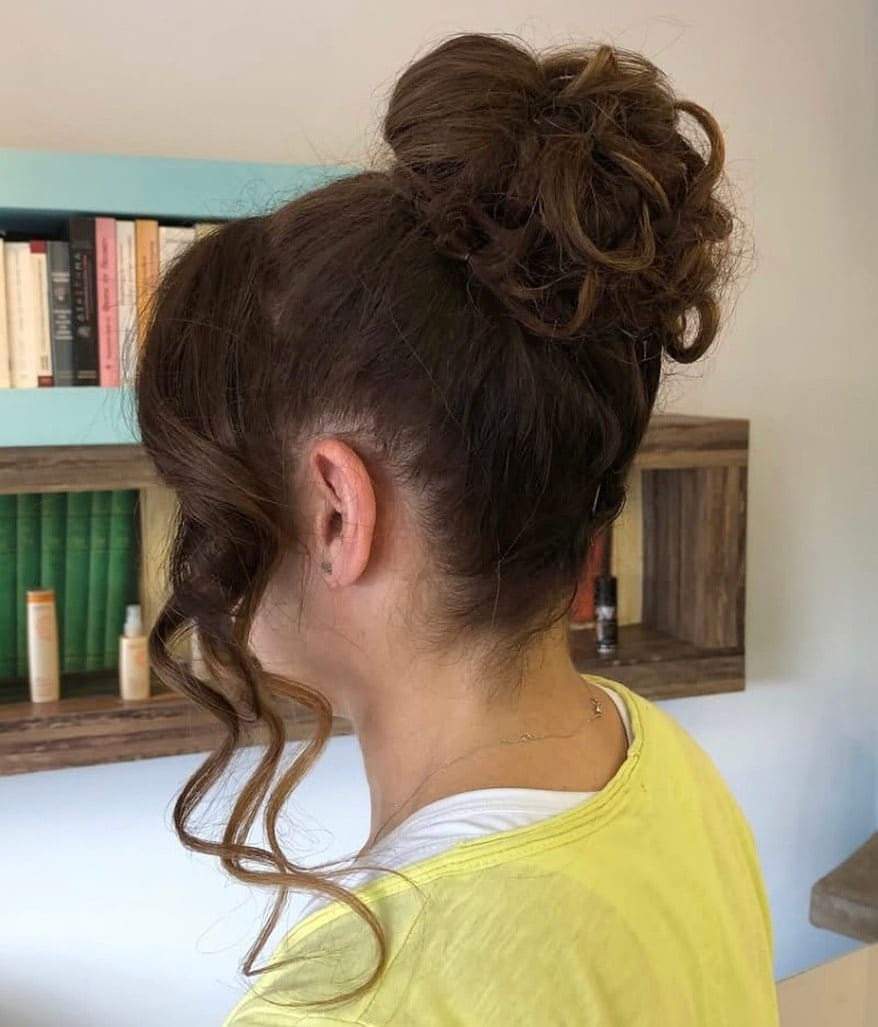 22 Timeless Bun Hairstyles You’ll Adore – Cozy & Home