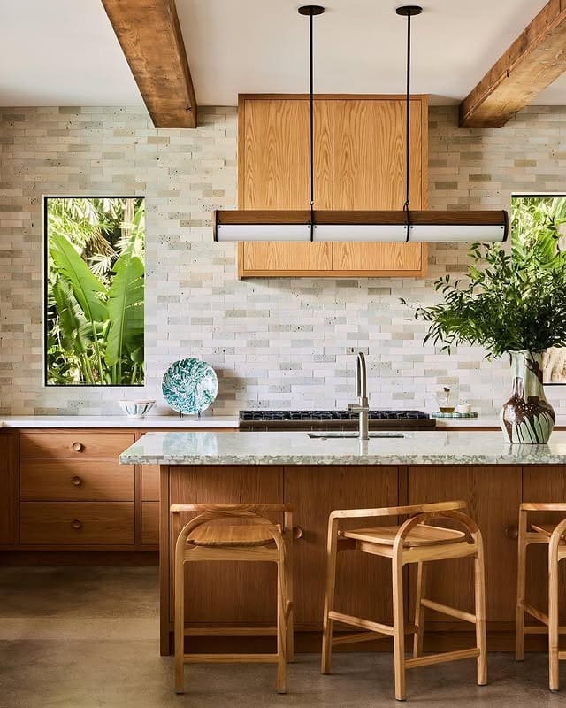 22 Wooden Kitchen Ideas With Strong Design Appeal – Cozy & Home