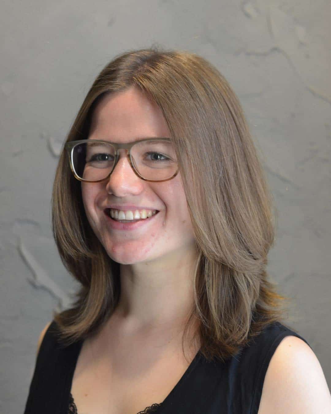 22 Shoulder Length Hair Styles for 2026 – Cozy & Home