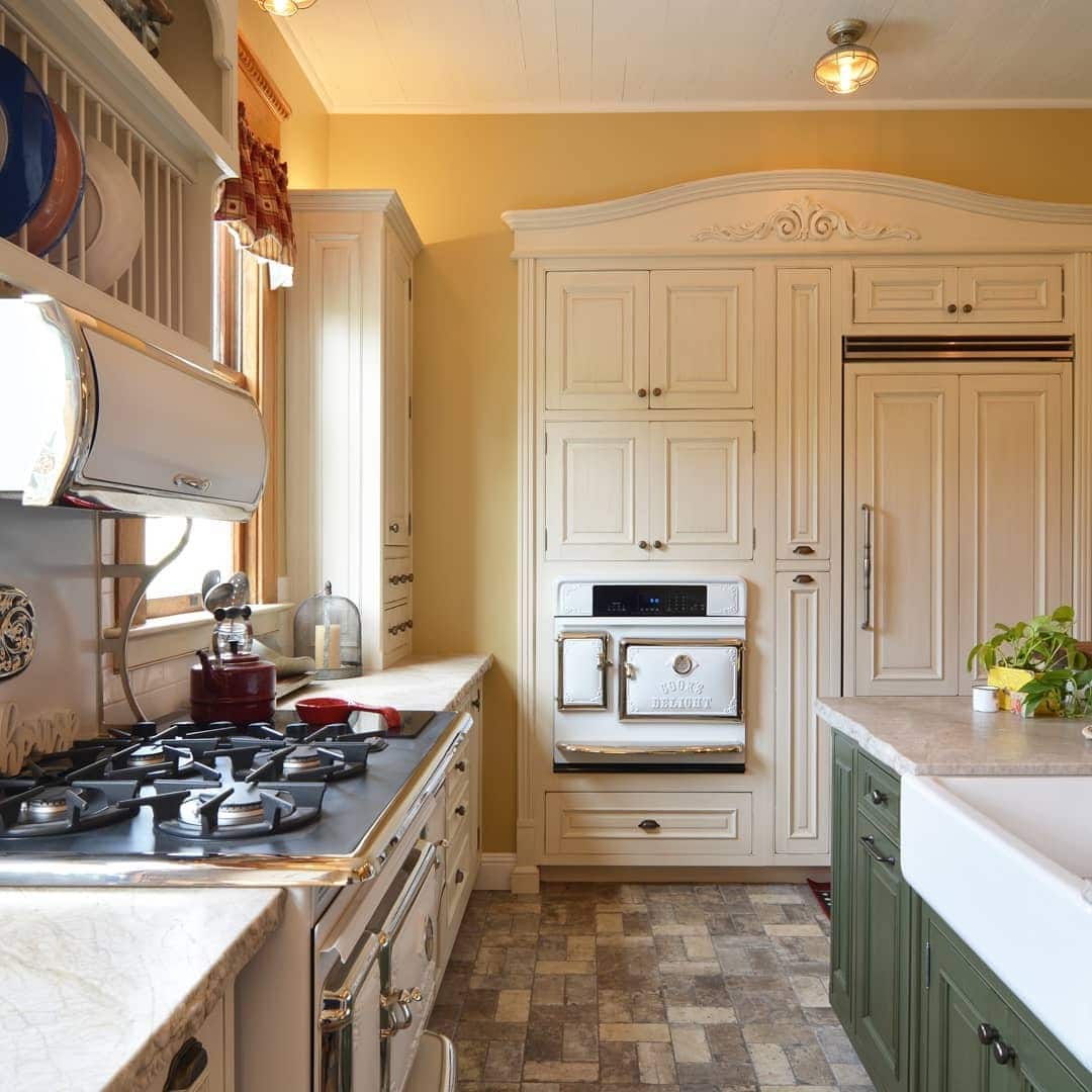 22 Refined Victorian Style Kitchen Ideas for Any Home – Cozy & Home